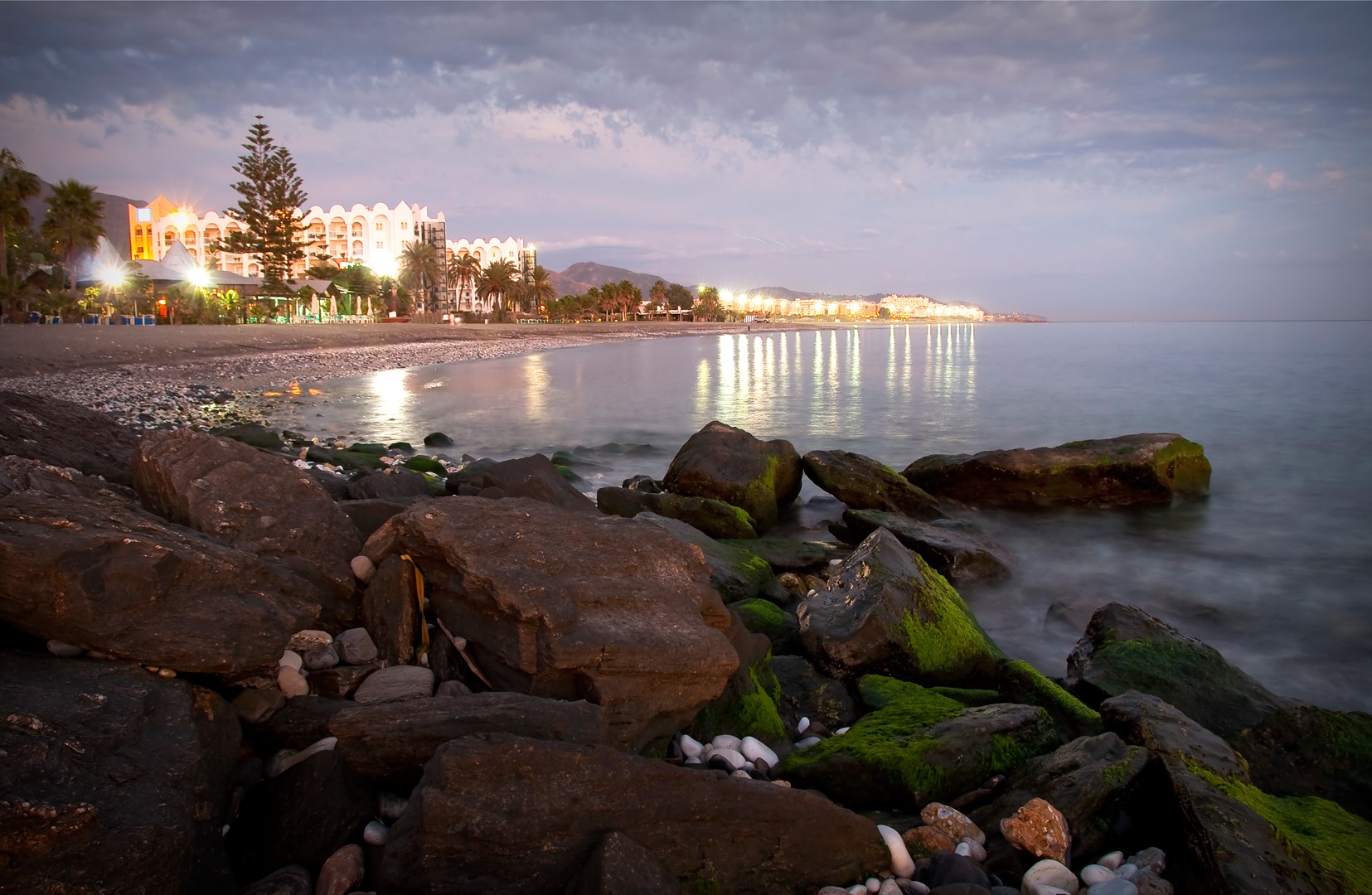 Las 5 mejores playas de Nerja